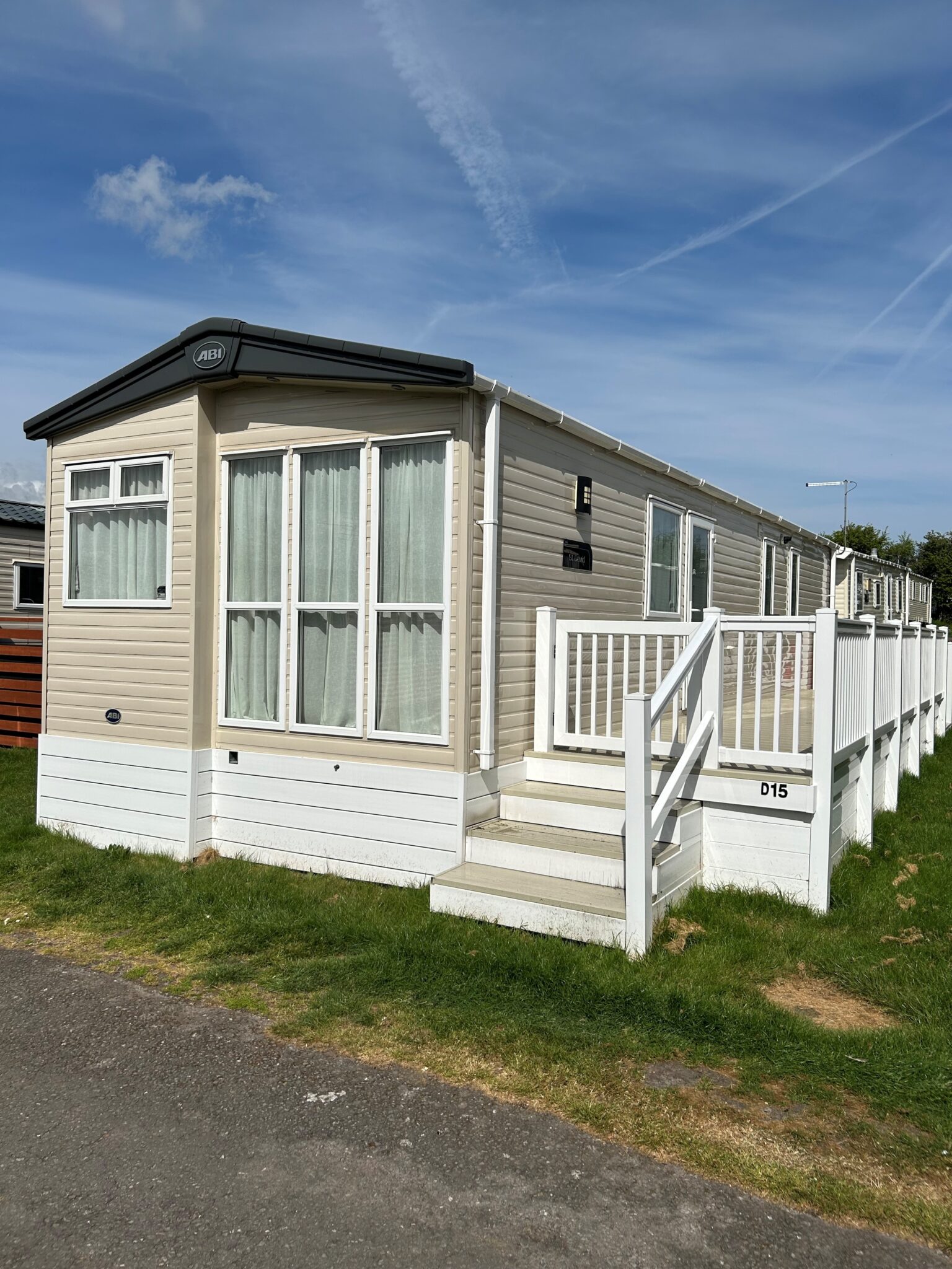 ABI St David - 3 Bed Used Caravan for Sale Warden Bay Park, Leysdown