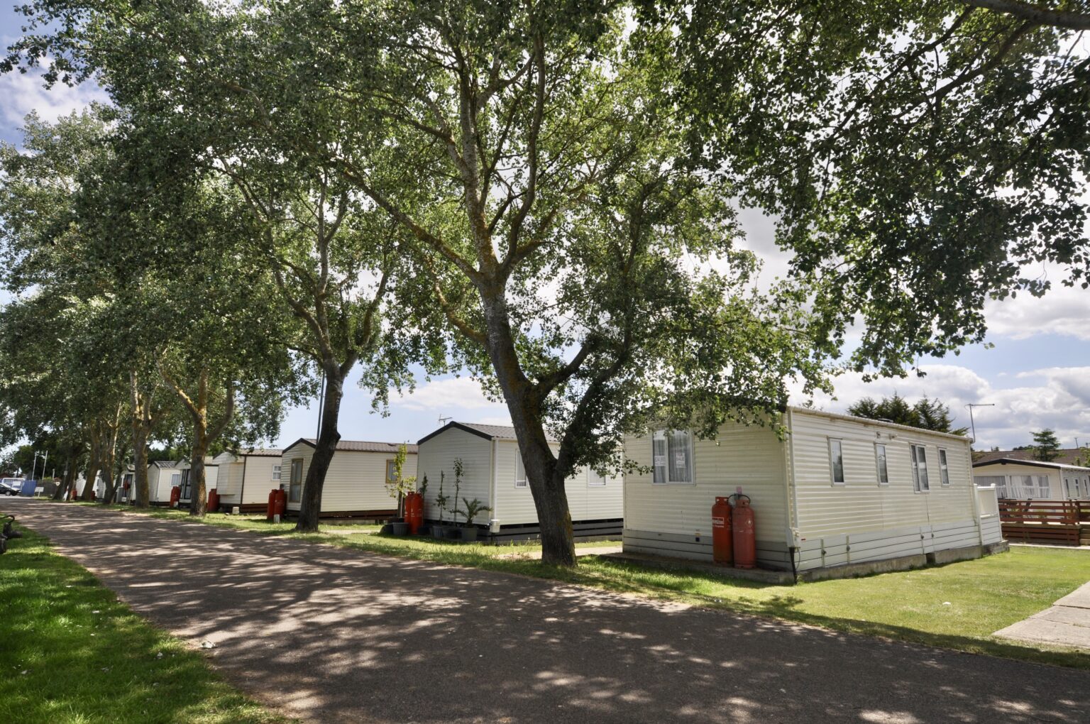 12 Month Caravan Park Isle of Sheppey: Seaview Park Leysdown